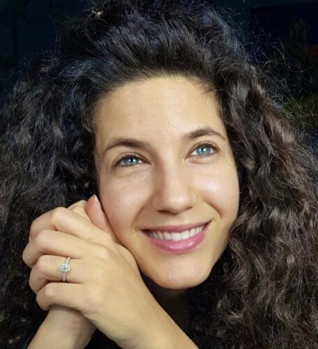 דנה מויסון התעלומה של חיי סיפור מתח בית ציוני אמריקה Zoa Tlv